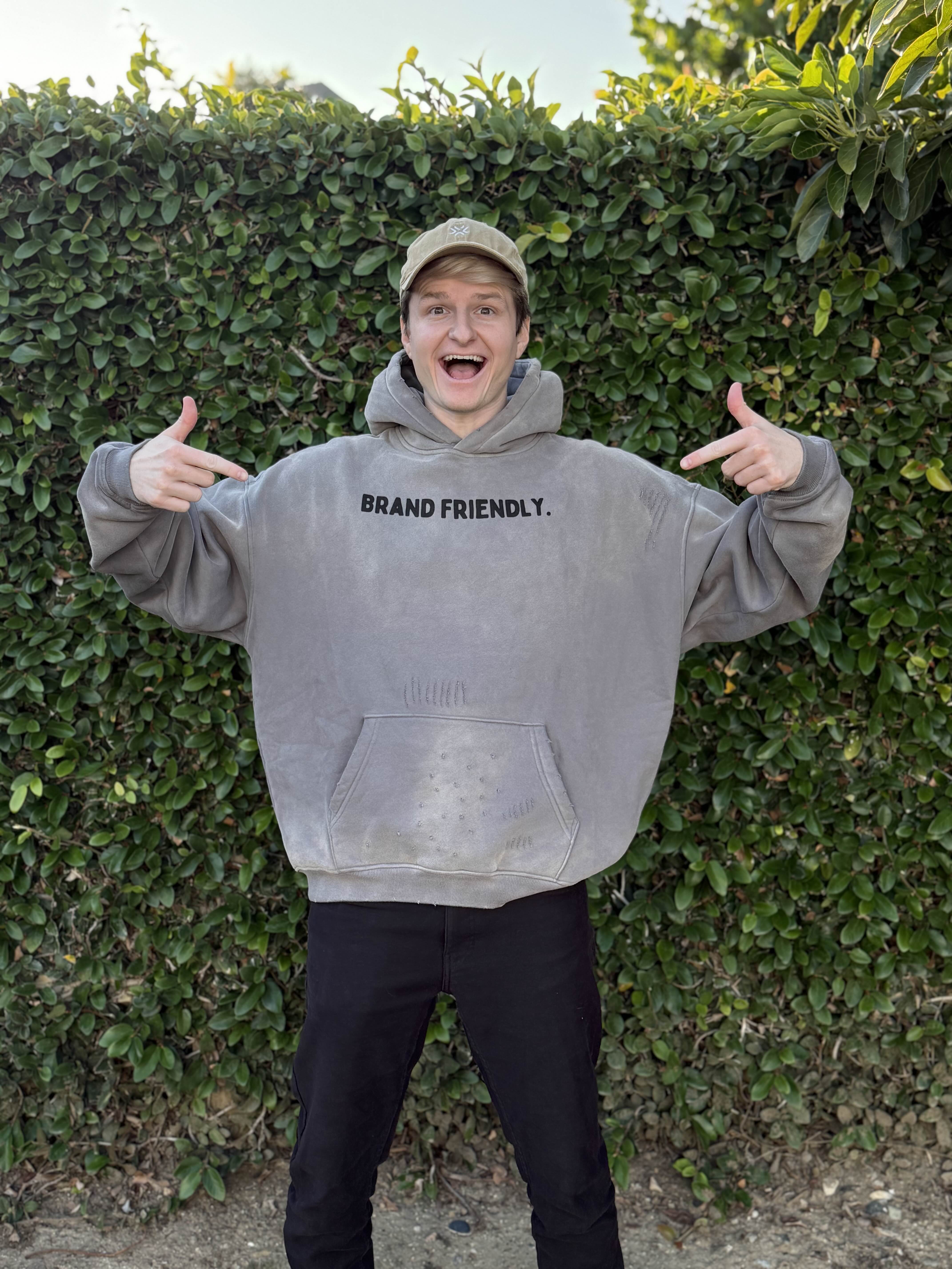 BRAND FRIENDLY HOODIE // Keeoh